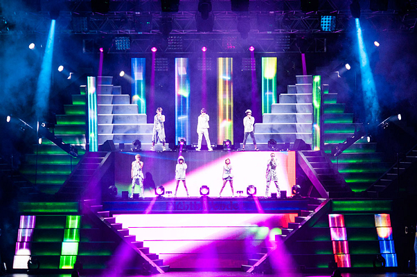 約10万人のネット生中継も実施！ AAA15万人動員ツアーが札幌でファイナル！ - GirlsNews