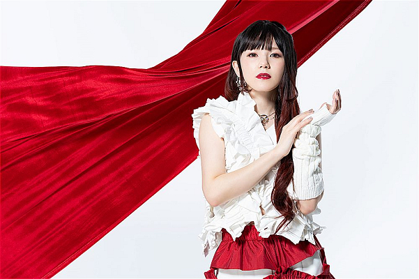 声優アーティスト・Machico、新アニメ『この素晴らしい世界に爆焔を！』OPを担当 - GirlsNews
