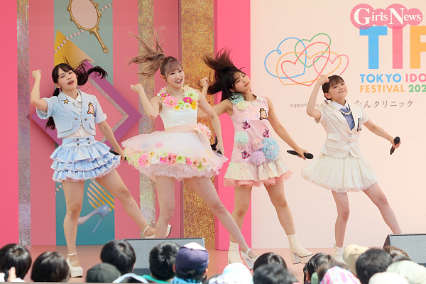 【TIF2024】スマイレージ大好きアイドル、『夢見る 15歳』にアンジュルム登場 川村文乃「スマイルガーデンに立ちたいとずっと夢見てました」 - GirlsNews