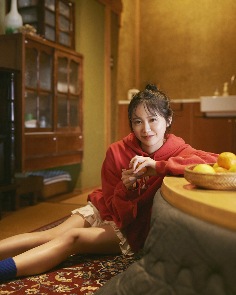 STU48 中村舞、初のランジェリー姿にドキドキ 1st写真集より先行カット第2弾公開 - GirlsNews