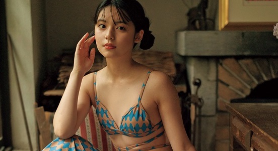 松島かのん、フレンチレトロな水着でキュートな姿 『旬撮GIRL』でグラビア披露 - GirlsNews