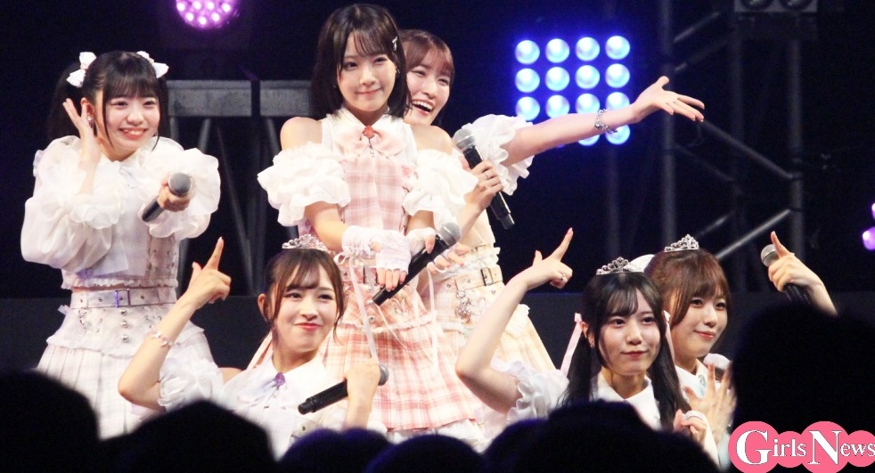 【TIF2025】my fav、デビュー曲から最新曲まで多彩な魅力を伝えたステージ - GirlsNews